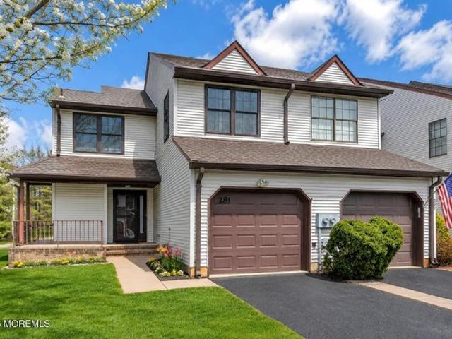 281 Longwood Dr, Manalapan, NJ 07726