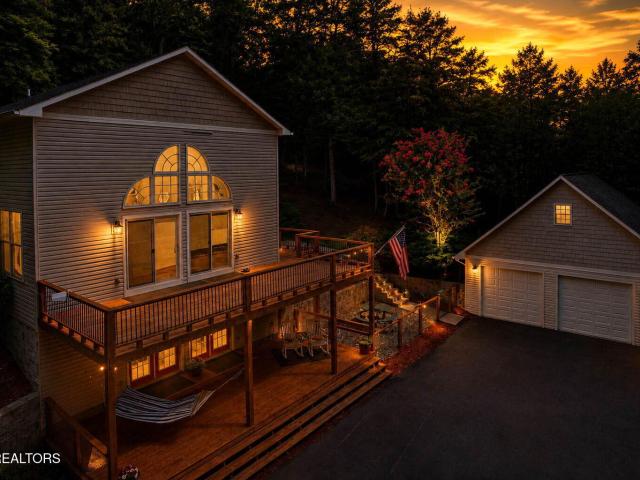 281 Lone Mountain Rd