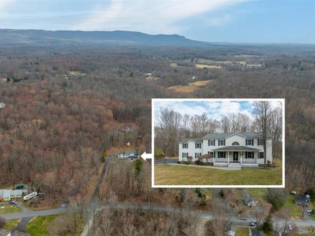 281 Lake Shore Dr, Pine Bush, NY 12566