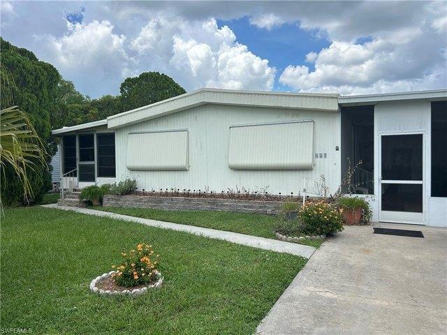 281 Lime Key Ln Unit 140, Naples, FL 34114