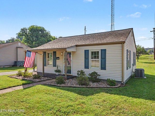 281 Lindsay St, Alcoa, TN 37701