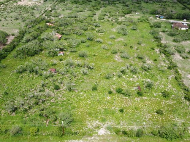 281 N Highway 281