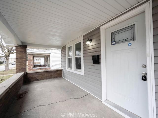 281 N Mount Street