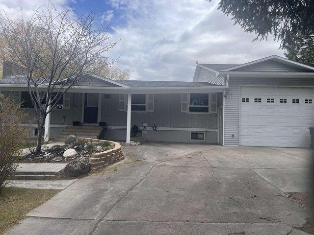 281 S 1st E, Soda Springs, ID 83276