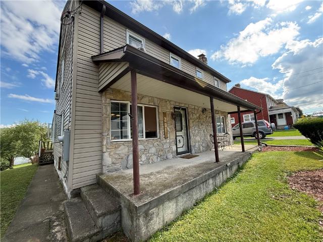 281 School Ave
