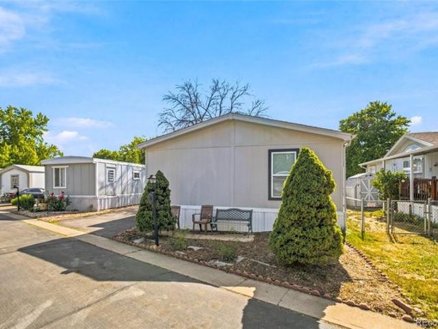 281 Skylark Cir, Lafayette, CO 80026