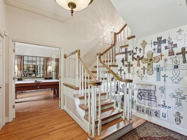 281 Red Williams Rd