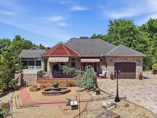 281 Rhonda Way, Bean Station, TN 37708