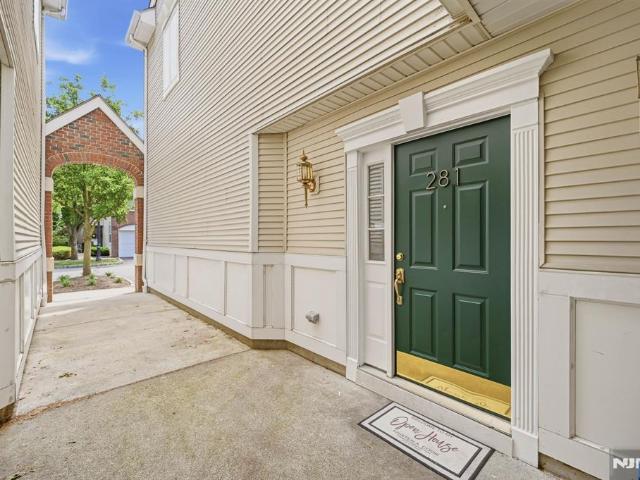 281 Riverwalk Way # 160
