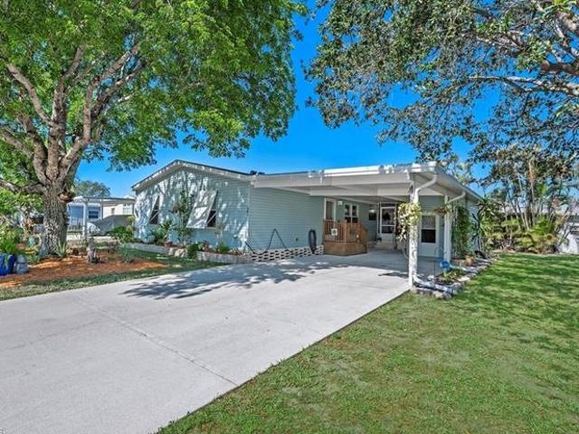 281 Riverwood Rd, Naples, FL 34114