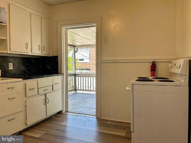 281 W Cottage Place # 2