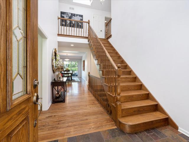 281 W Elm Park Avenue