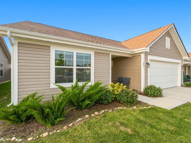 281 Waters Edge