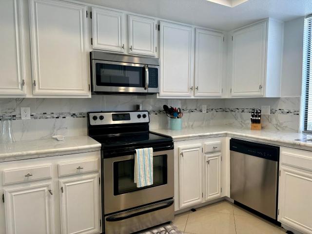 281 Tolosa Cir, Palm Desert, CA 92260 | MLS #219099