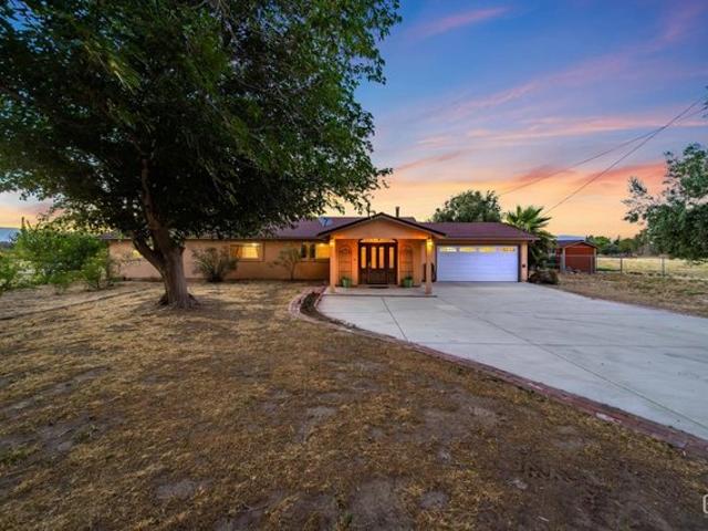 28241 Lancaster Rd, Lancaster, CA 93536