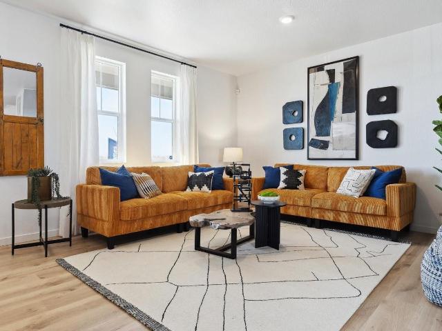 28244 E 8th Place
