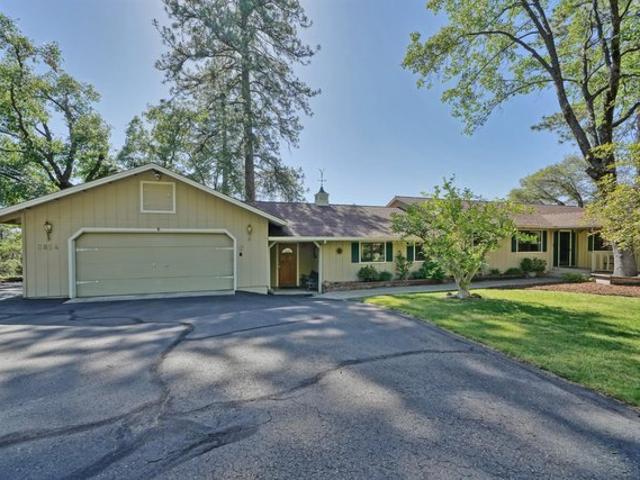 2824 Mace Rd, Camino, CA 95709