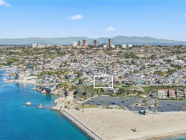 2824 Ocean Blvd, Corona del Mar, CA 92625 | MLS #NP25280 | Compass