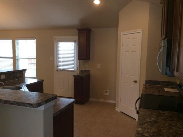 2824 Stonewall Lane
