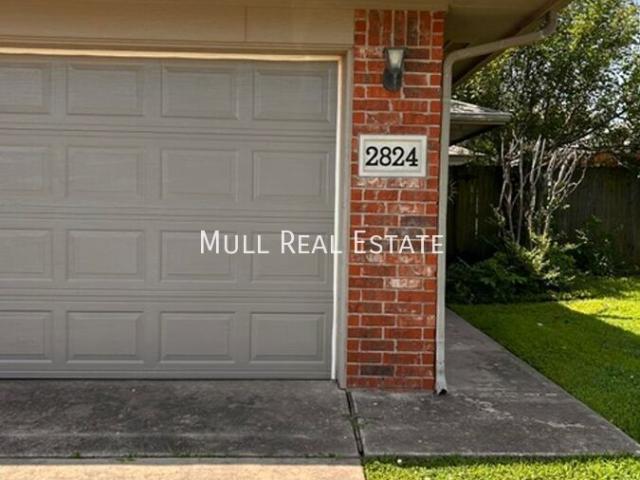 2824 SE 89th Terrace, 2 beds, 2 full baths