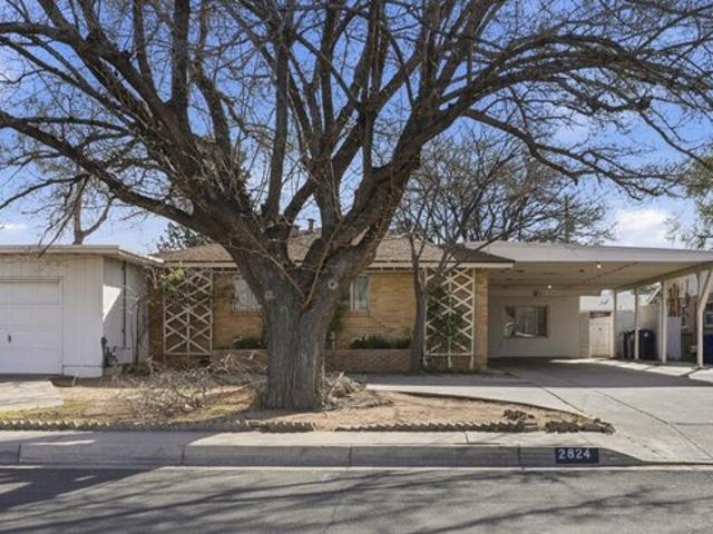 2824 Vermont St NE, Albuquerque, NM 87110