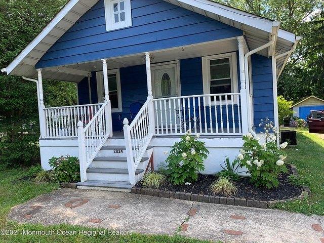 2824 W Bangs Ave, Neptune, NJ 07753