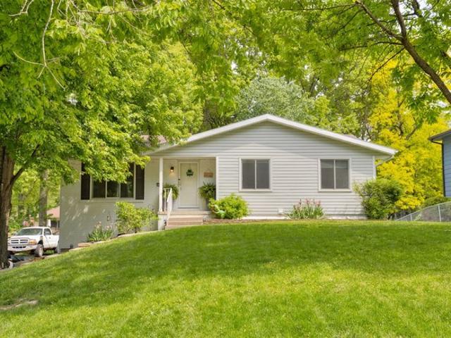 2825 Miller Ave, Des Moines, IA 50321