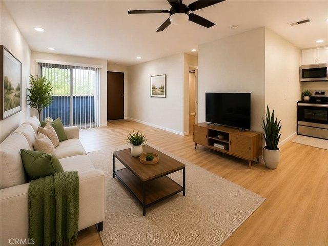 2825 N Los Felices Rd Unit 205, Palm Springs, CA 92262