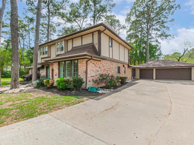 2825 Hackberry Lane