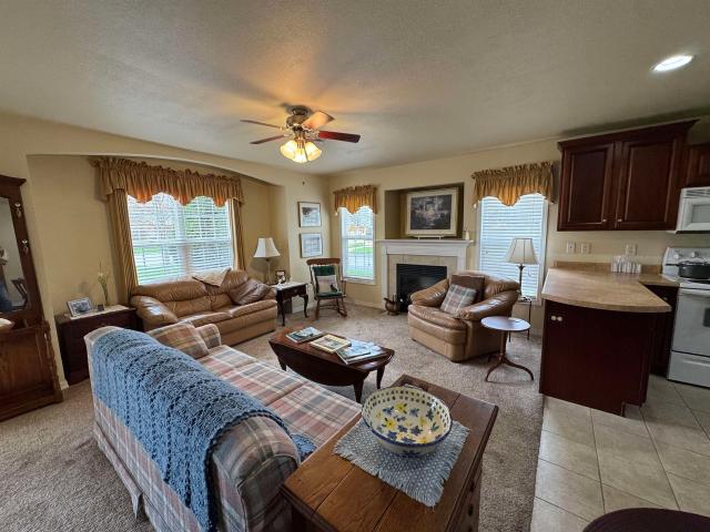 2825 Holiday Drive