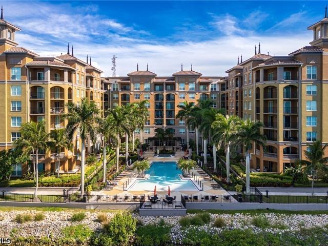 2825 Palm Beach Blvd, Unit 401, Fort Myers, FL 33916 | MLS #2026019 | Compass
