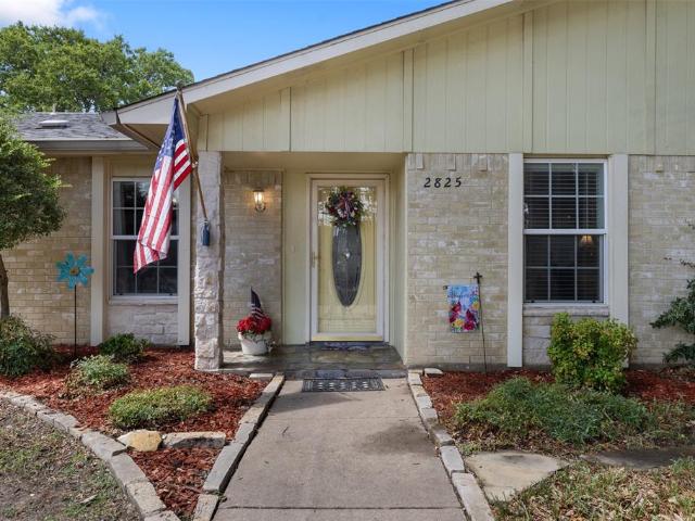 2825 Pinewood Drive