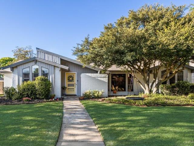 2825 Prairie Creek Dr, Plano, TX 75075