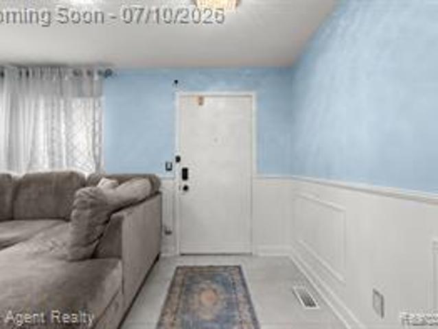 28264 Universal Drive # 82