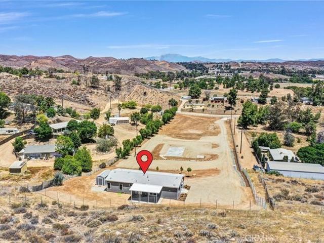 28265 Red Gum Dr, Lake Elsinore, CA 92532