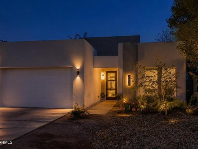 2826 N 28th Pl, Phoenix, AZ 85008
