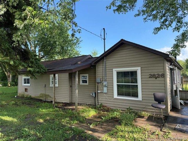 2826 Ohio St, Bridgeport, MI 48601