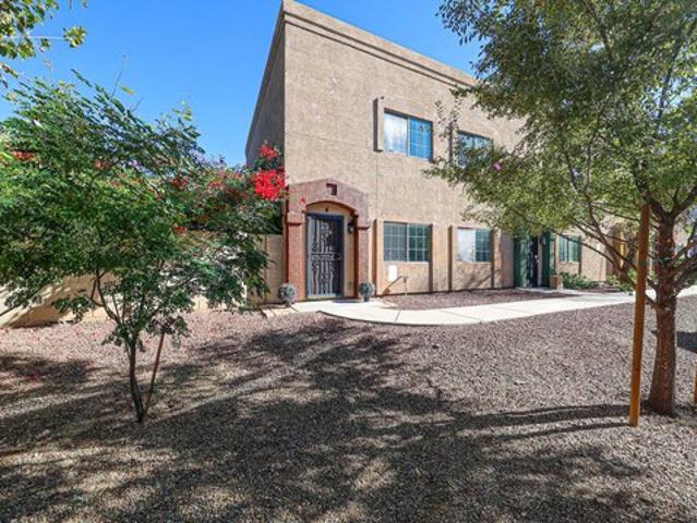 2826 E Tracy Ln Unit 4, Phoenix, AZ 85032