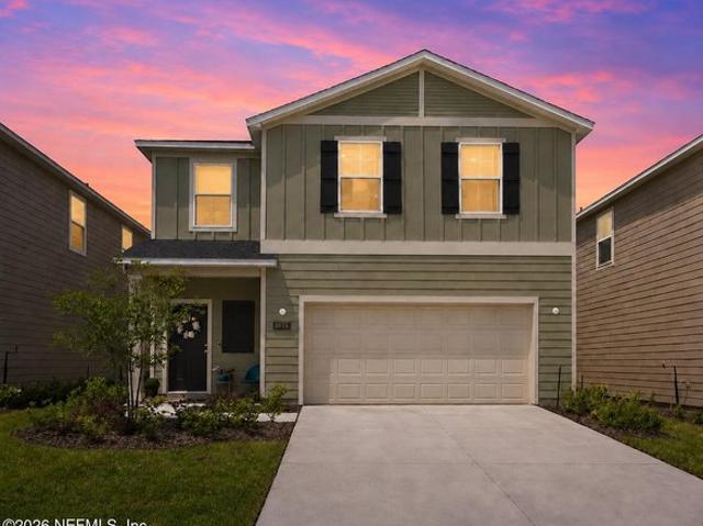 2826 Grand Finale St, Green Cove Springs, FL 32043