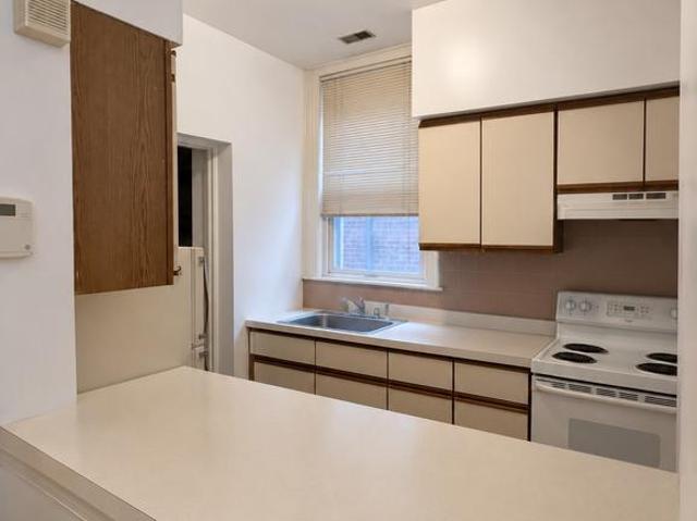 2826 Poplar Street # UNIT 2