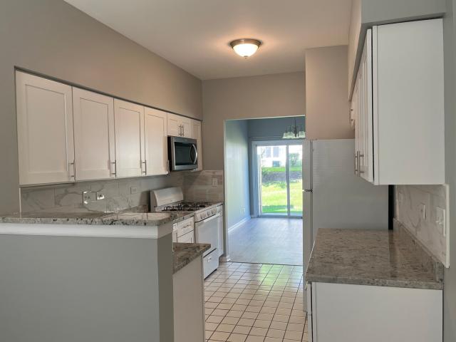 2826 Powell Court # 2826