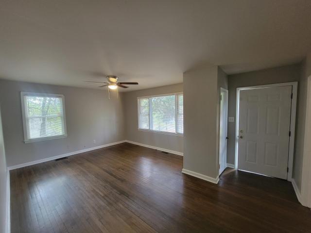 2826 Thomas Lane