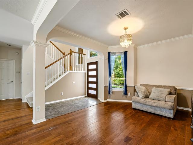 2827 Cottonwood Walk Court