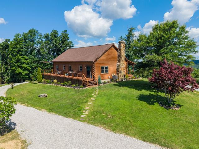 2827 Highway 3447