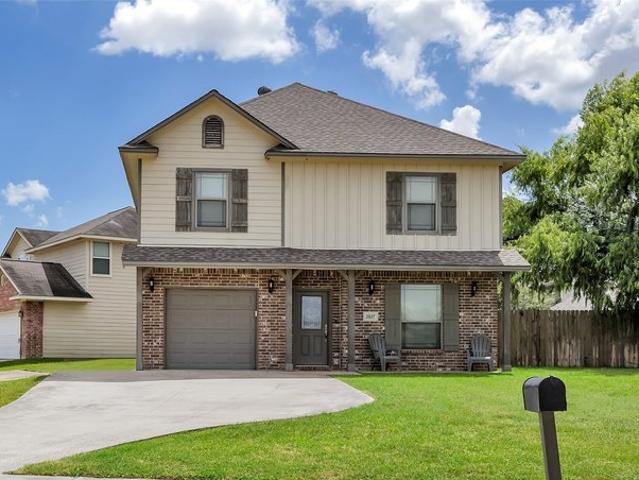 2827 Horseback Dr, College Station, TX 77845