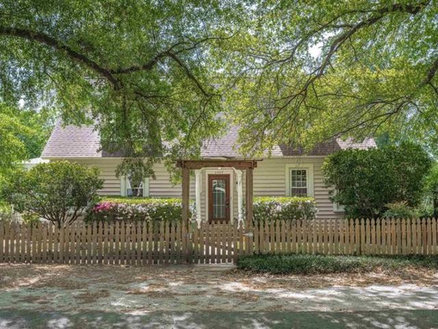2827 Lincoln St, Columbia, SC 29201