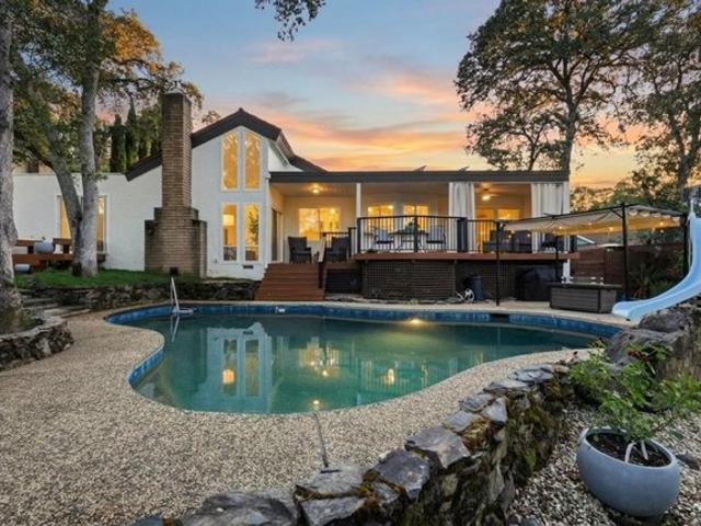 2827 Stephens Ln, El Dorado Hills, CA 95762
