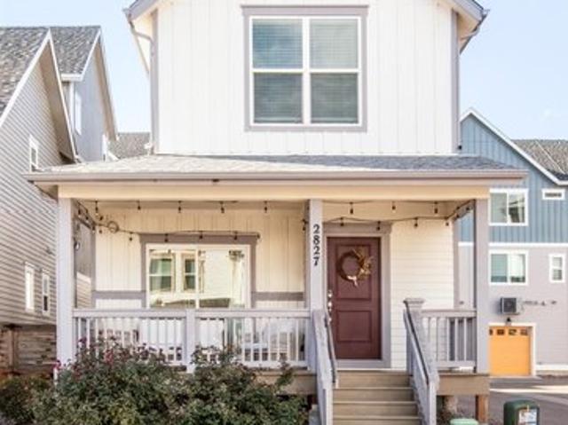 2827 S Fox St, Englewood, CO 80110