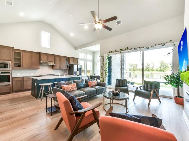 28289 Emerald Bend