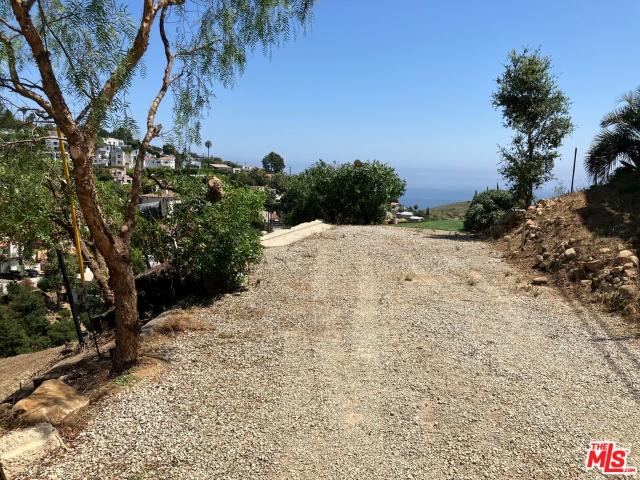 2828 Mcalpine Dr, Malibu, CA 90265 | MLS #24 409